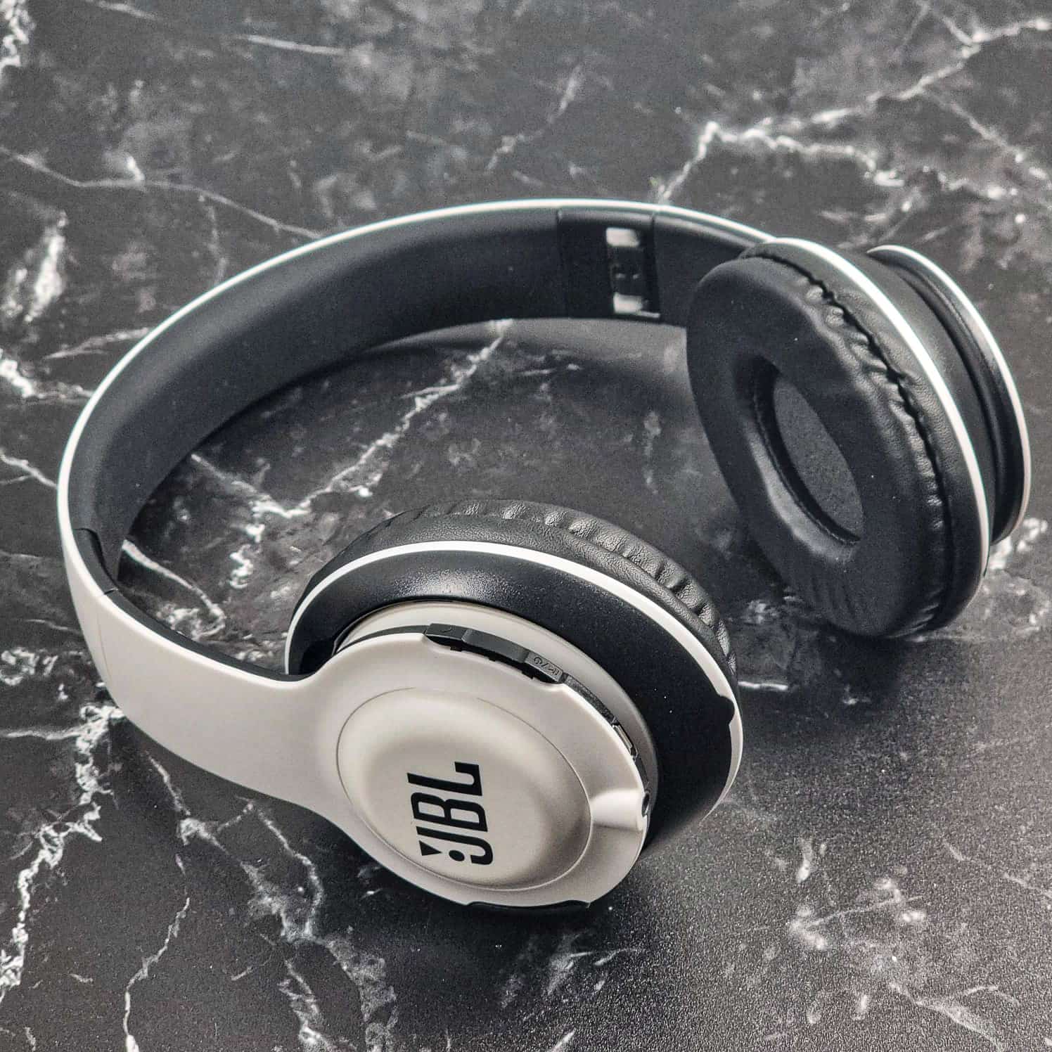 JBL Stereo Bass+ Headphones - TechAccessTT